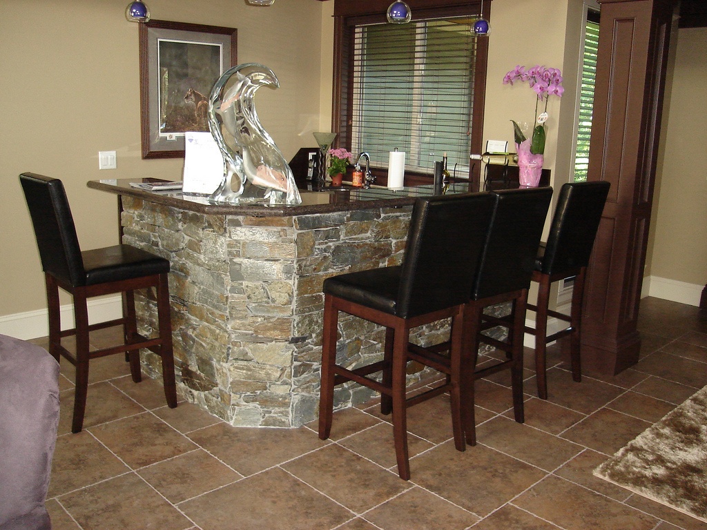Stone Veneer on Bar Surround | K2 Stone