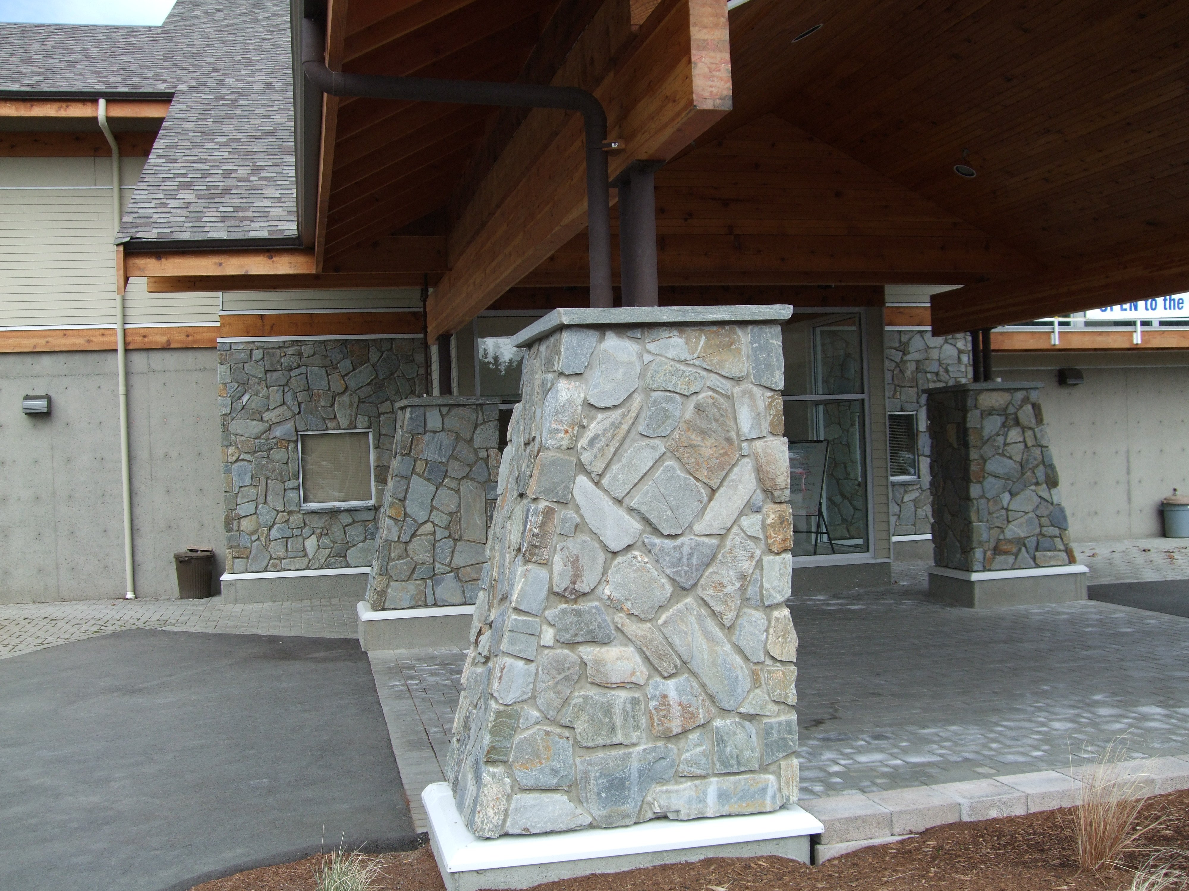 Arbutus Field stone Thin Veneer | K2 Stone
