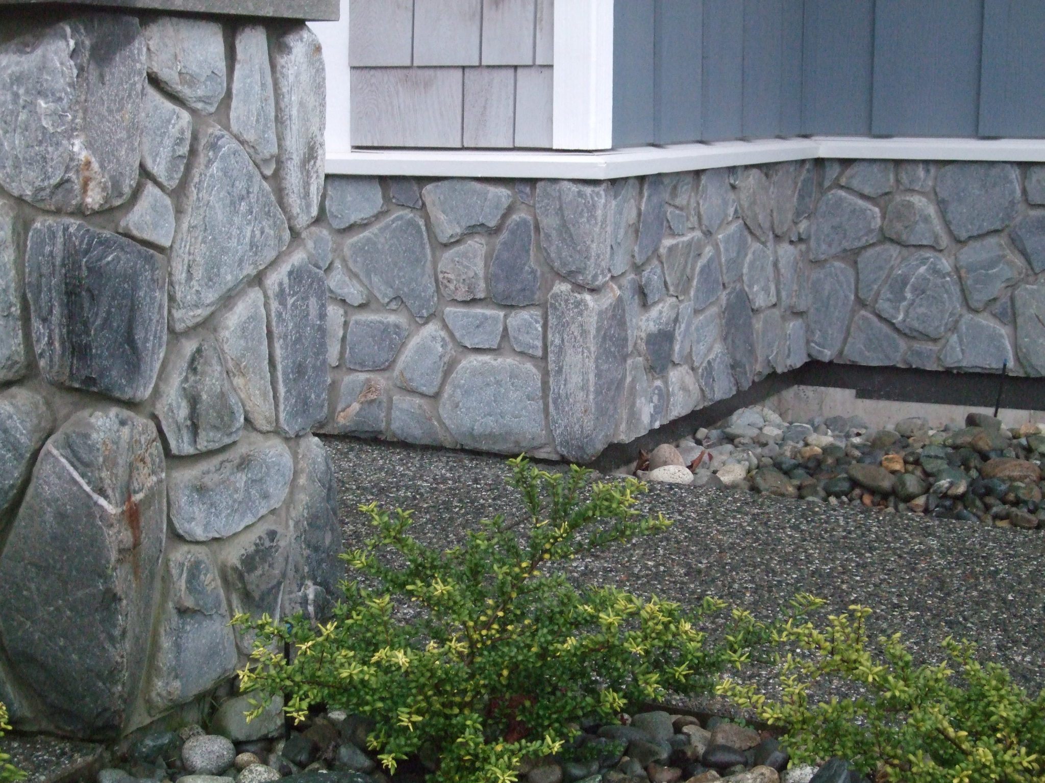 Carmanah Cobble Veneer (44) | K2 Stone