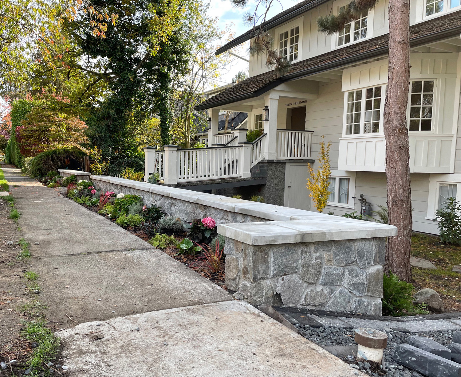 KV-Granite-Random-Garden-Wall_web | K2 Stone