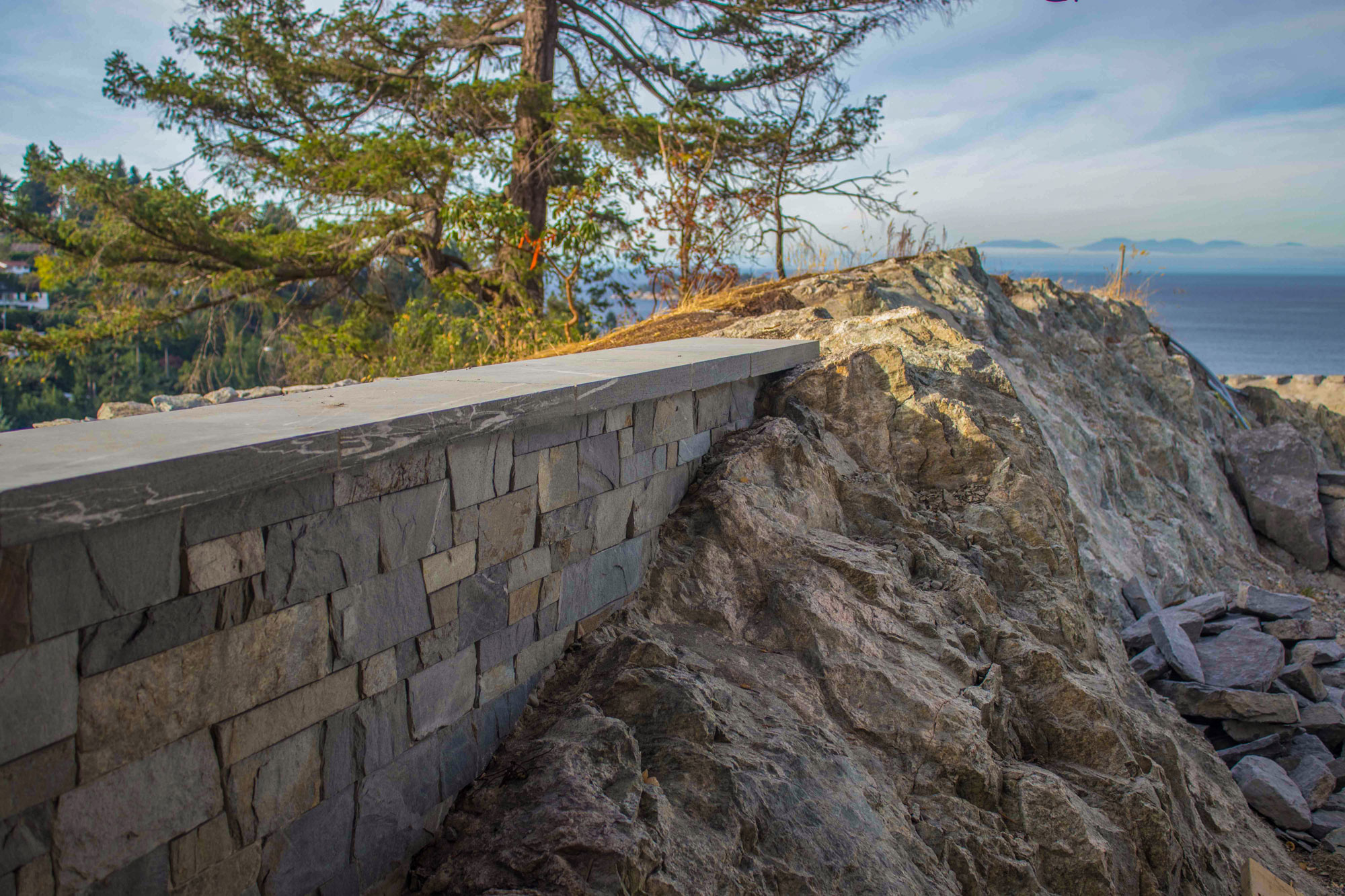 Ocean Pearl Cut Top Wall Cap | K2 Stone