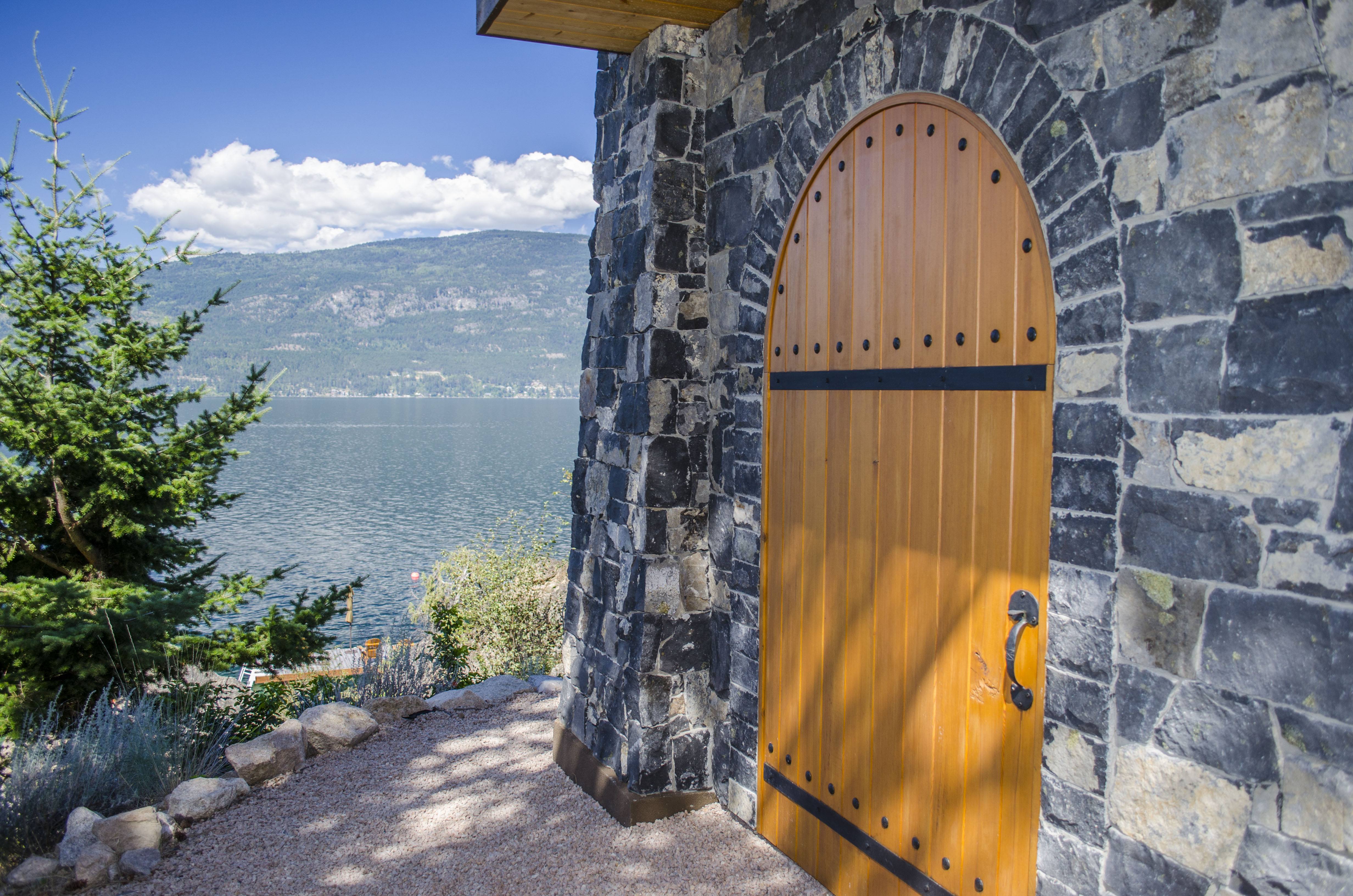 Shadow Ridge Ledge Stone | K2 Stone | K2 Stone