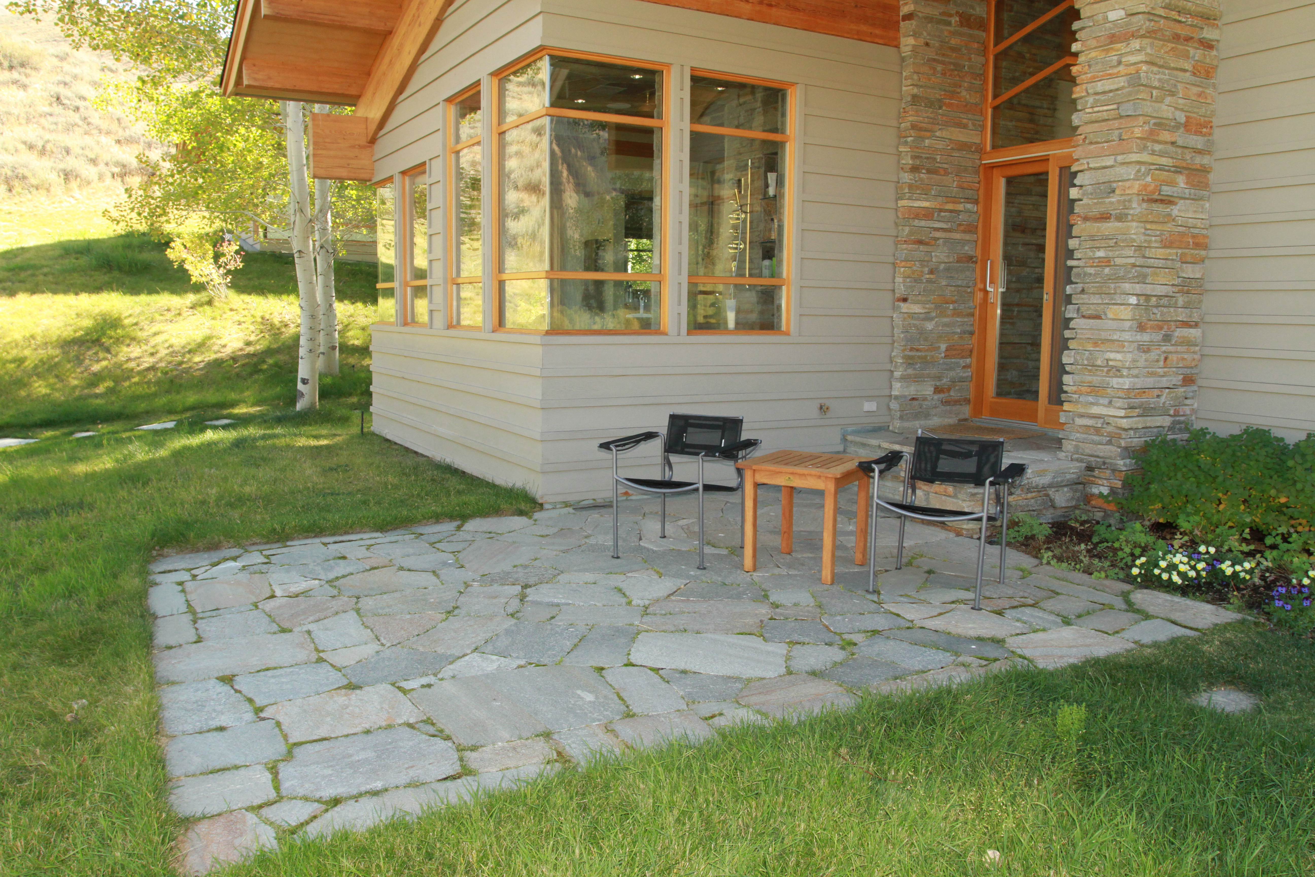Sunset Silver Quartzite Flagstone