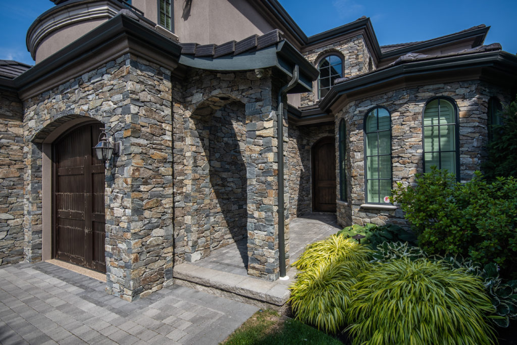 Natural Ledge Stone Exterior Stone Facade | K2 Stone