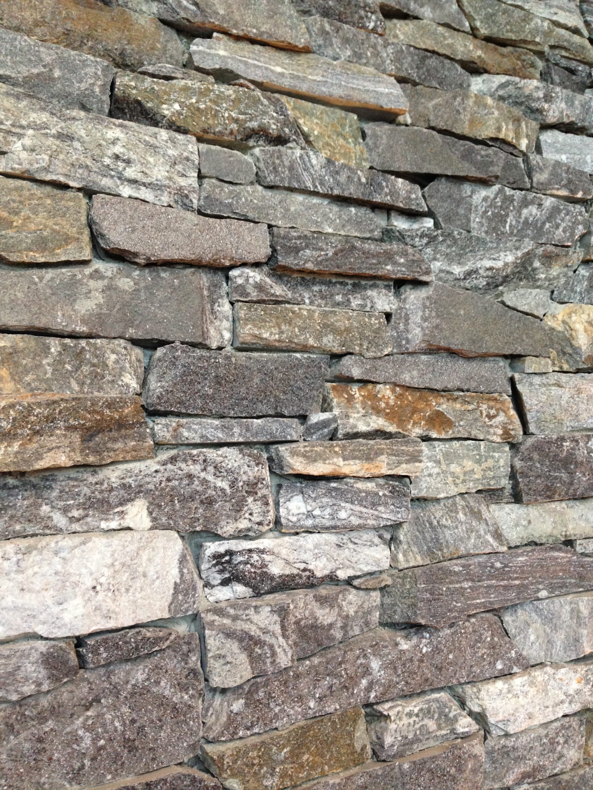 Creekside Granite Rustic Ledge | K2 Stone