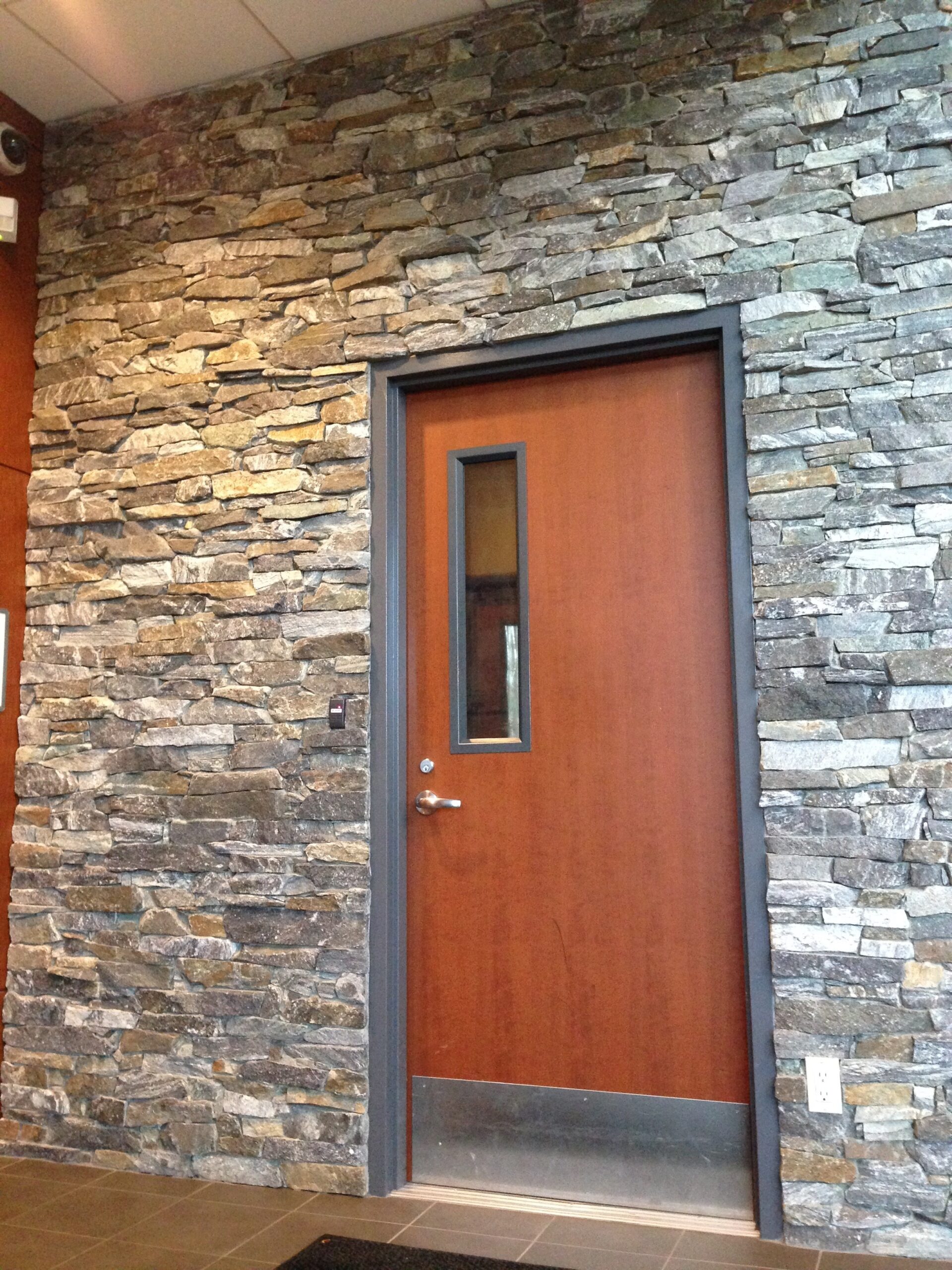 Creekside Granite Rustic Ledge | K2 Stone